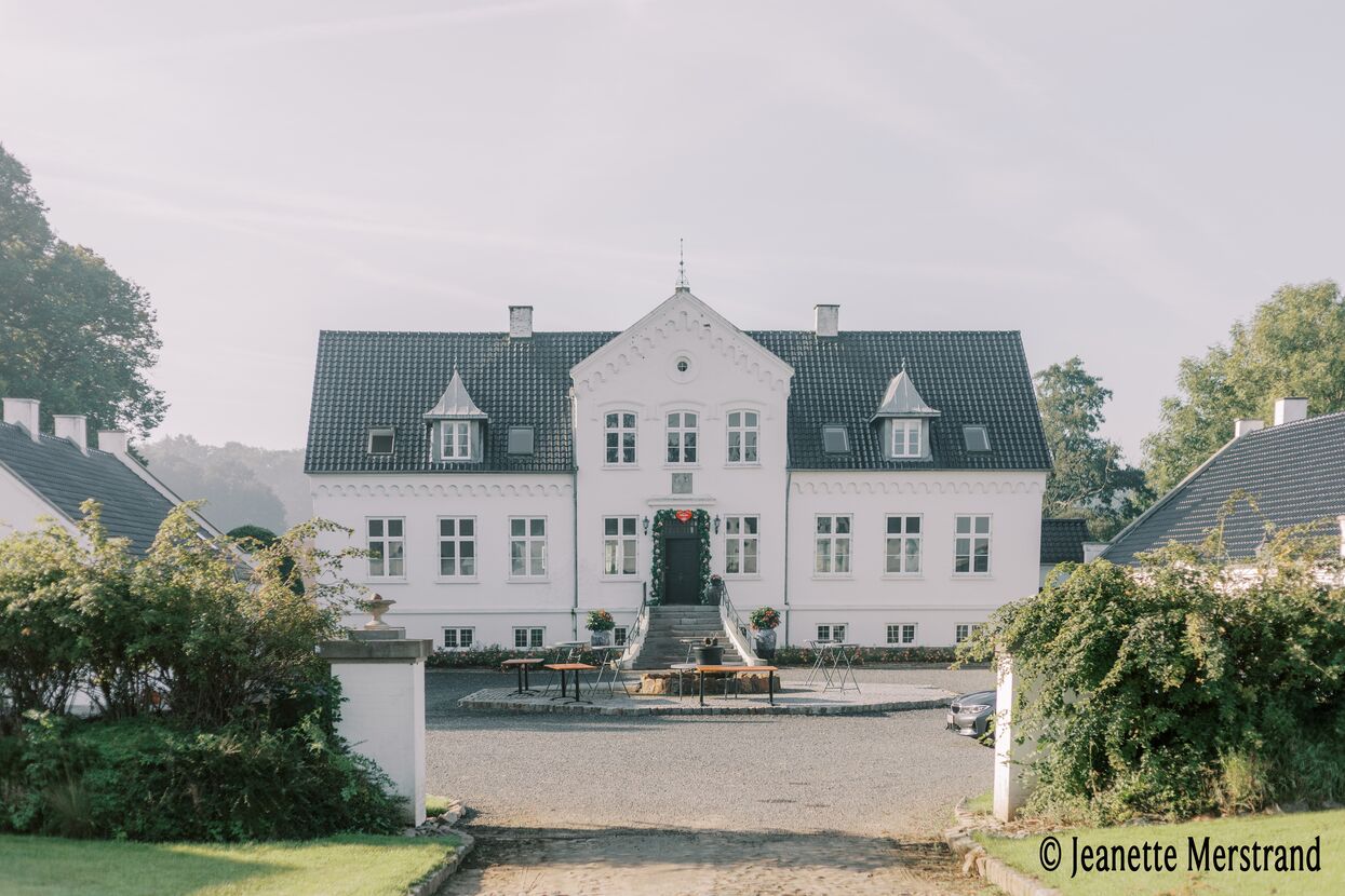 Kristina og Rasmus's bryllup på Hvolgaard Hovedgaard 09.09.2023